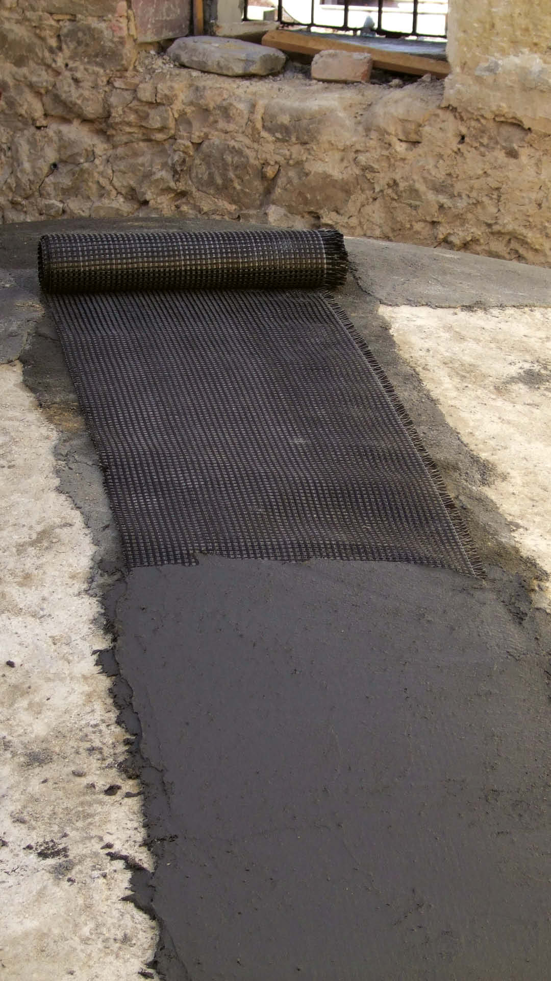 C-Mesh 84/84: rinforzo strutturale FRCM in carbonio | Ruregold